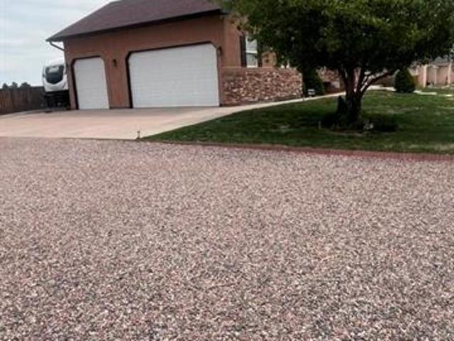 777 Woodleaf Drive