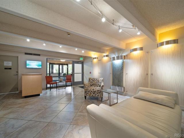 777 Washington Street # 806