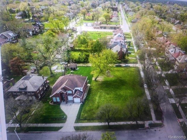 7785 LA Salle Blvd, Detroit, MI 48206