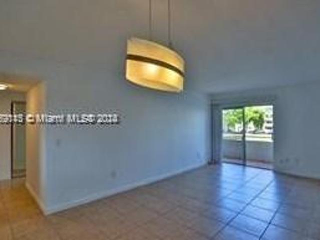 7787 SW 86th St #E 211, Miami, FL 33143