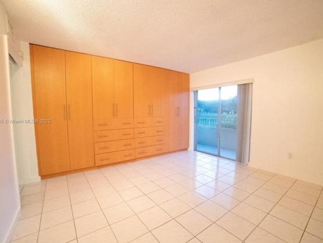 7787 86th St SW #E 106, Miami, FL 33143