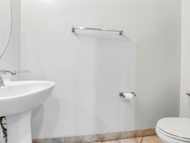 7782 Paddock Pl, Davie, FL 33328 | MLS #A12034