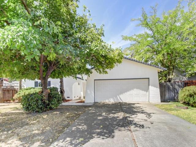 7782 25th St, Sacramento, CA 95832