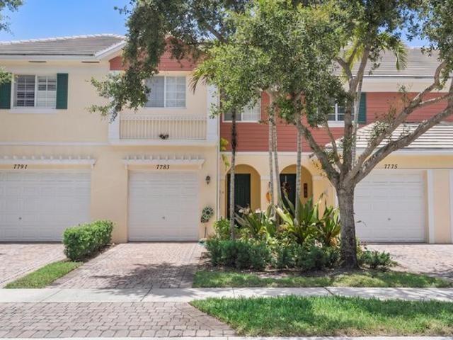 7783 Deercreek Ct, Davie, FL 33328