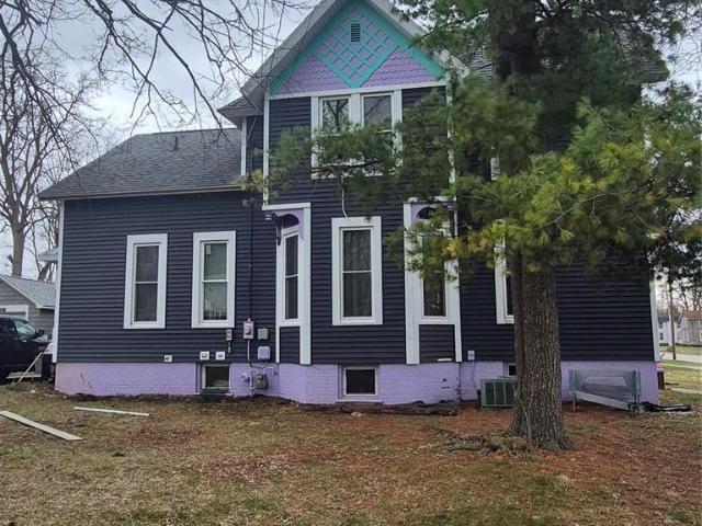 778 College Avenue