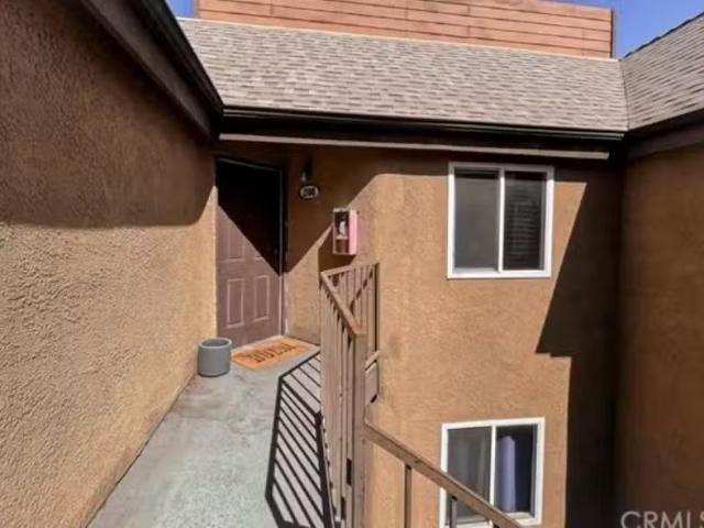 778 Gianni Dr #208, Corona, CA 92879