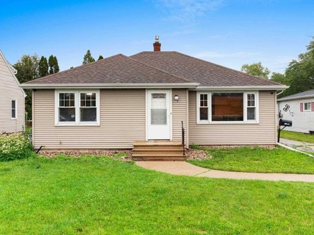 778 Elm St, Neenah, WI 54956