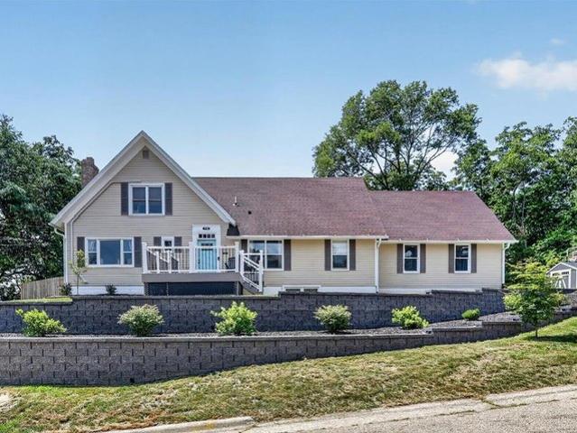 778 S Garfield Ave, Janesville, WI 53545
