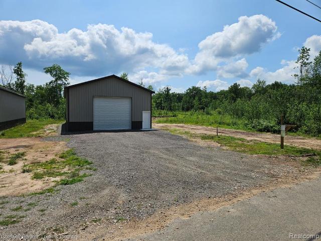 7795 Lakeside Drive