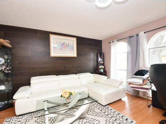 7797 Cook Rd, Houston, TX 77072
