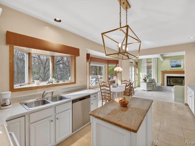 7798 Lee Road