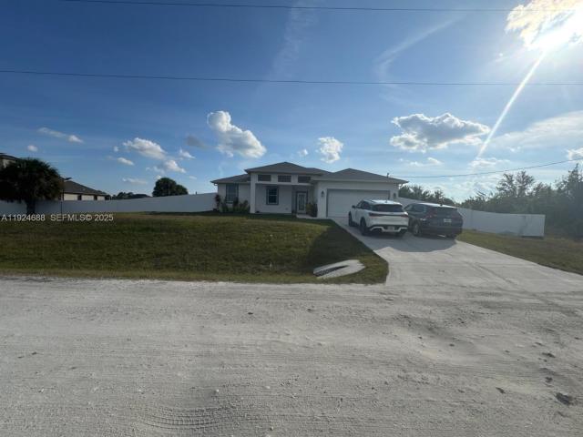 7799 16th Pl, LaBelle, FL 33935 | MLS #A11924 | Compass