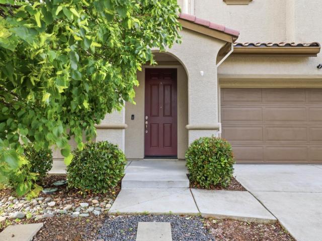 7790 Finnhorse Way, Sacramento, CA 95828 | MLS #226046 | Compass