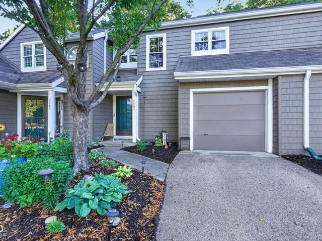 7791 Harbour Isle, Indianapolis, IN 46240