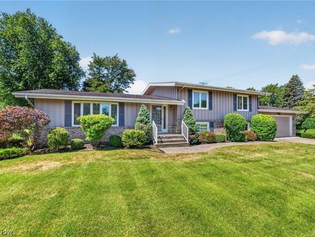 779 Cricket Ave, Conneaut, OH 44030