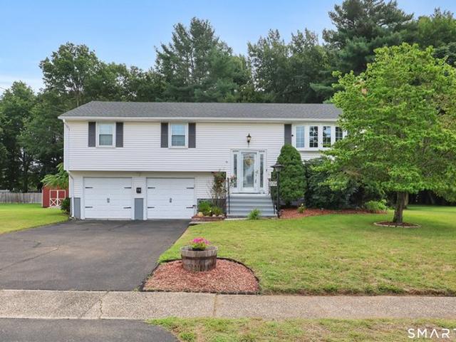 779 Brewer St, East Hartford, CT 06118