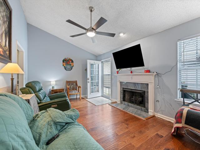 779 E Northfield Blvd