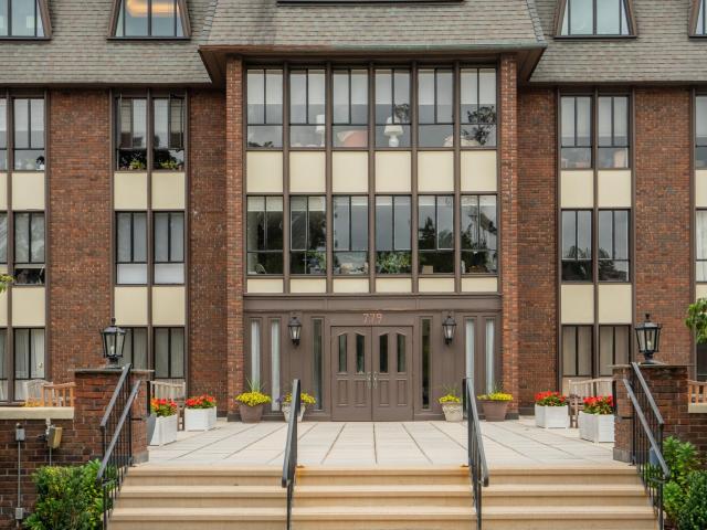 779 Prospect Ave, Unit B14, West Hartford, CT 06105 | MLS #24158