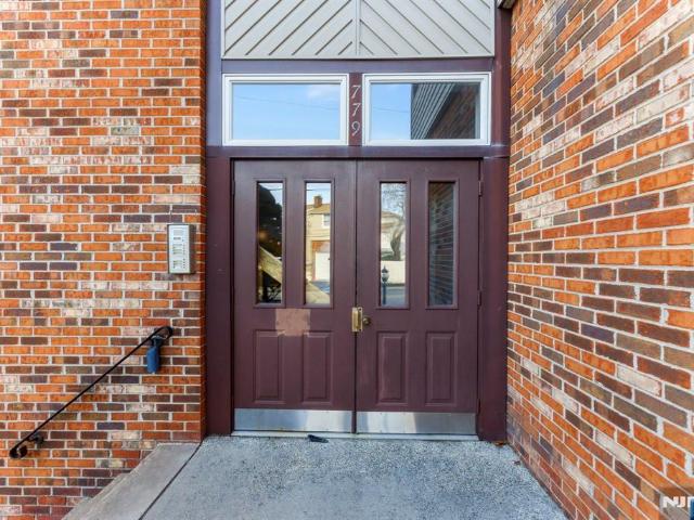 779 Riverside Avenue # 201