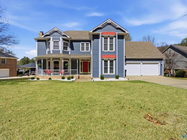 7804 Valley Bend Drive SE