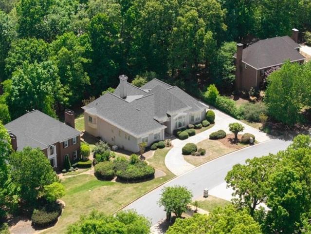 7805 N Spalding Lake Dr, Sandy Springs, GA 30350 | MLS #7750 | Compass