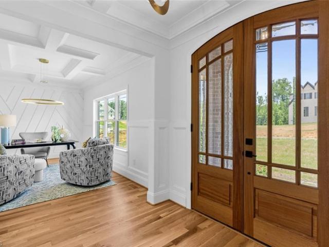 7805 Duggins Drive
