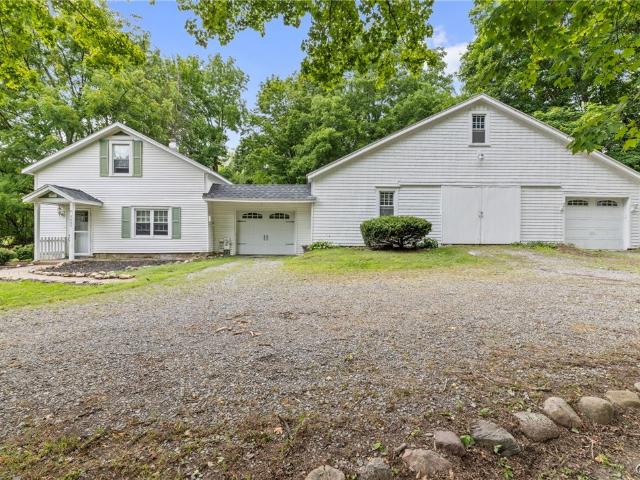 7805 Hicks Road