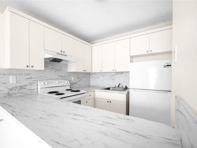 7805 SW 152nd Ave, Miami, FL 33193 | MLS #A11957 | Compass