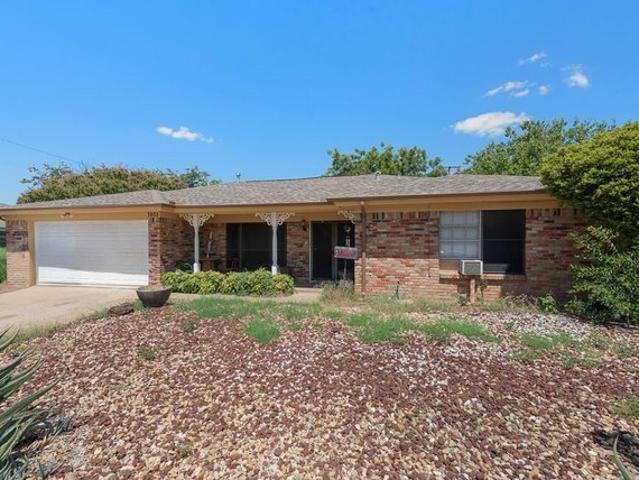 7805 Trimble Dr, Fort Worth, TX 76134