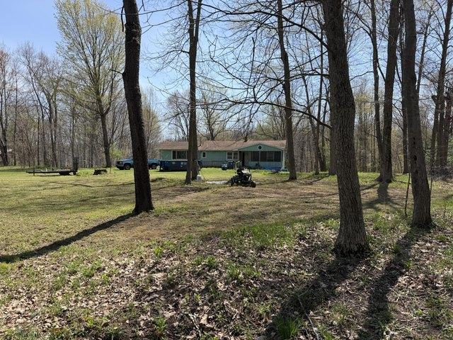 7805 W Xy Ave, Schoolcraft, MI 49087