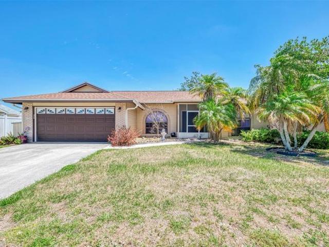 7805 38th Ct E, Sarasota, FL 34243