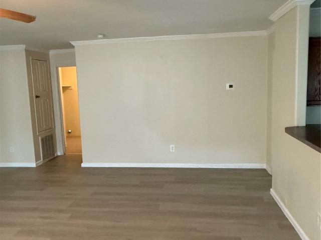 7806 Beckley A