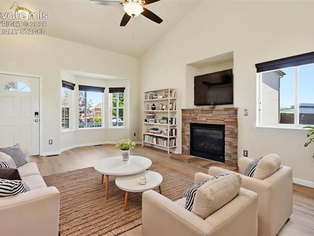 7806 Dutch Loop