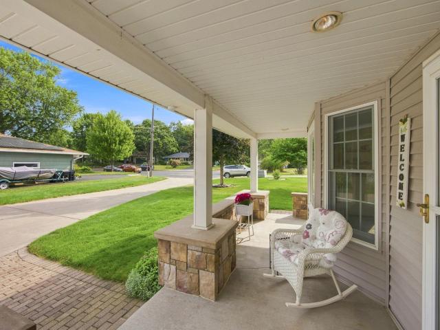7806 Gloria Circle