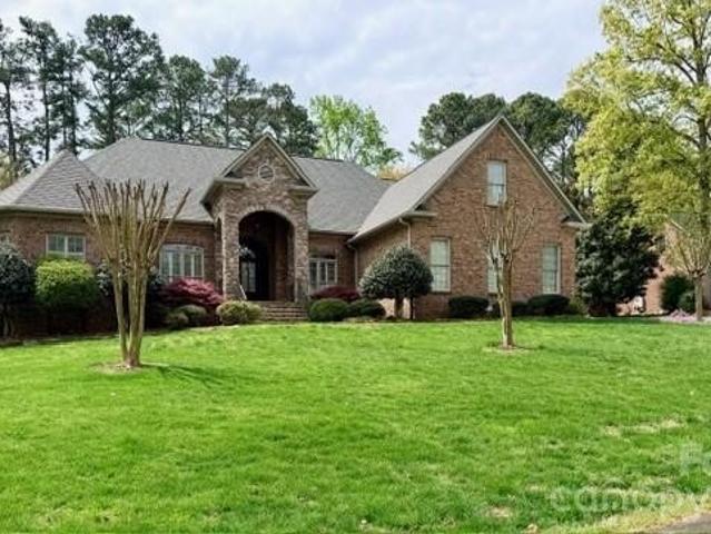 7806 Turnberry Ln, Stanley, NC 28164