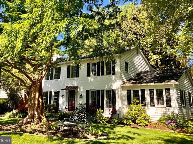 7806 Worthing Ct, Alexandria, VA 22315 | Compass