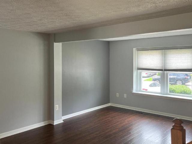 7807 Edmunds