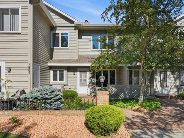 7807 W 110th St, Bloomington, MN 55438