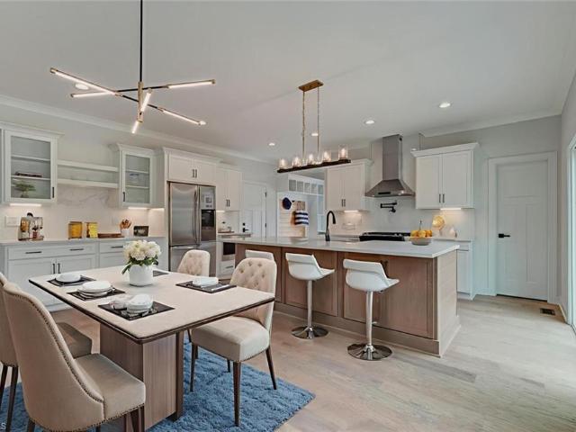 7808 Duggins Drive
