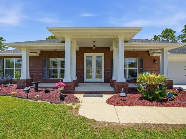 7808 Fenwick St, Navarre, FL 32566