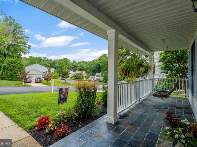 7809 Roundabout