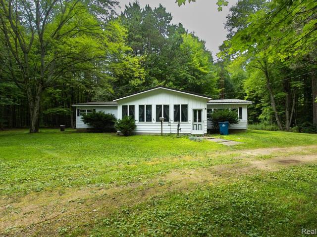 7800 Oak Road