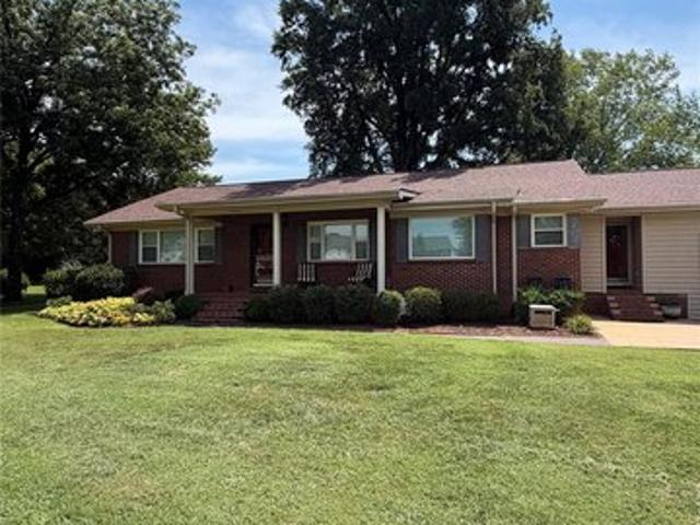 7800 Browne Rd, Charlotte, NC 28269