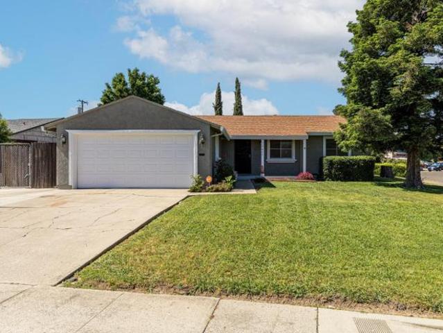 7800 East Pkwy, Sacramento, CA 95823