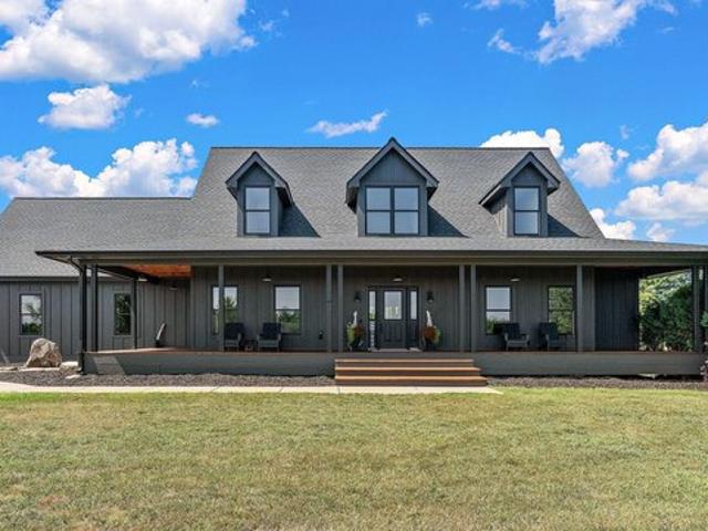 7800 Kimbro Ave N, Grant, MN 55082