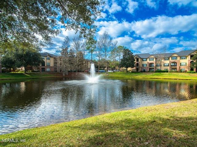 7800 Point Meadows Dr Apt 238, Jacksonville, FL 32256