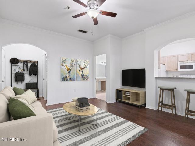 7800 Point Meadows Dr, Unit 613, Jacksonville, FL 32256 | MLS #2110 | Compass