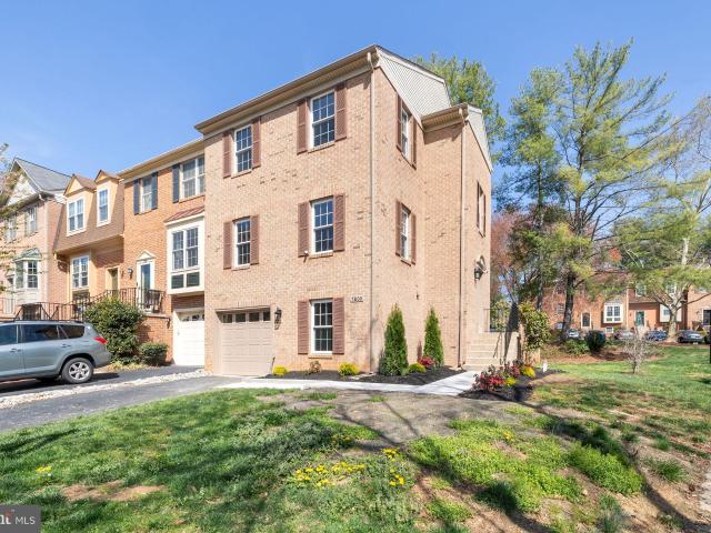 7800 Solomon Seal Dr, Springfield, VA 22152 | Compass