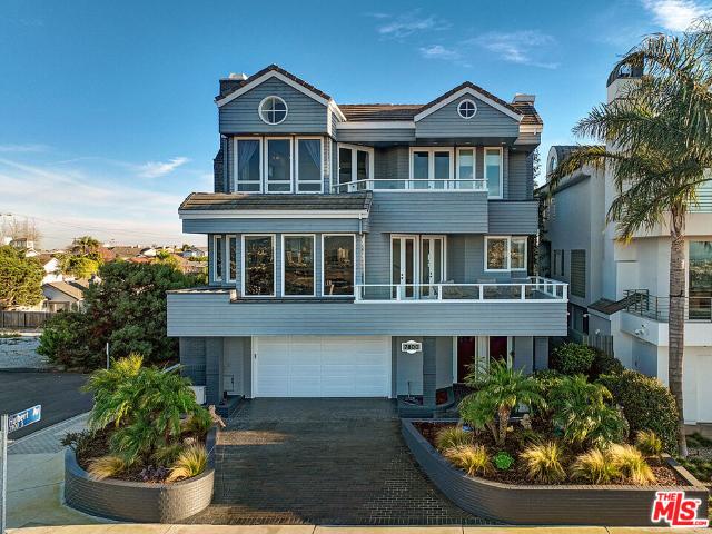 7800 Veragua Dr, Playa del Rey, CA 90293 | MLS #25629 | Compass