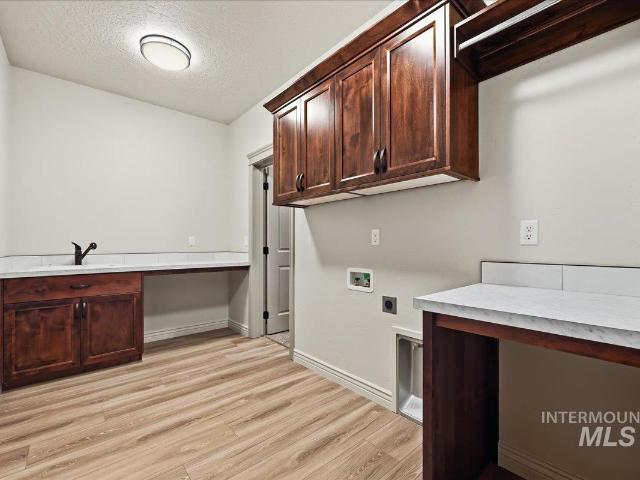 7800 W Flathead Lake St, Eagle, ID 83616 | MLS #98975